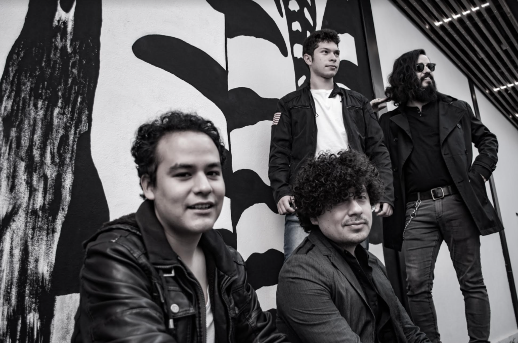 CUTES presentan su álbum debut “Something You Should Adore” - Puro Rock ...